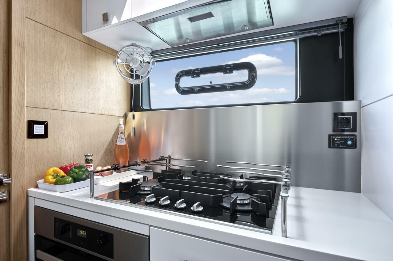 Privilege | Signature 580 | Almissani