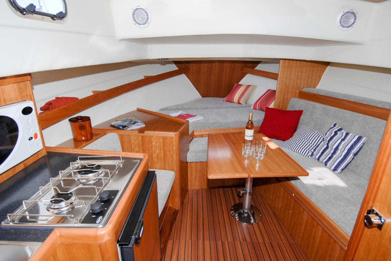 Rhea Marine | 850 Open | Almissani